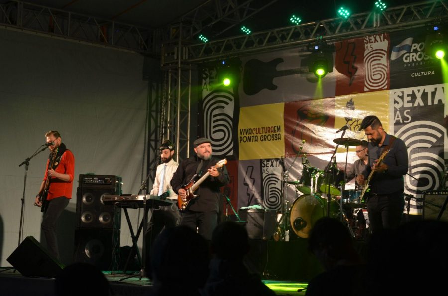 “blues Na Estrada” No Palco Do Sexta Foto Maria Helena Denck